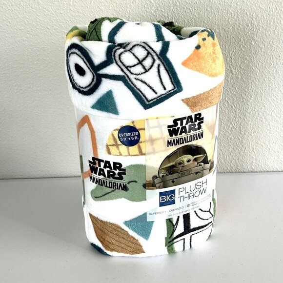 The Big One | Bedding | Star Wars Grogu Shapes Plush Throw Blanket 5 X ...
